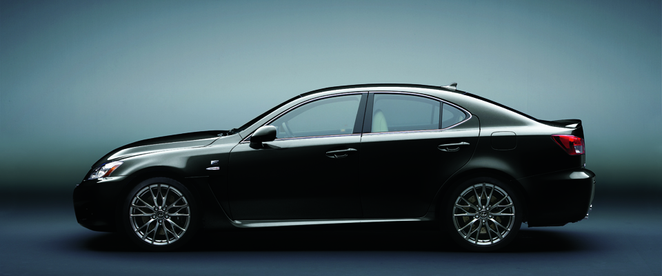 ISF_Exterior_Starlight Black Glass Flake | Lexus Bahrain